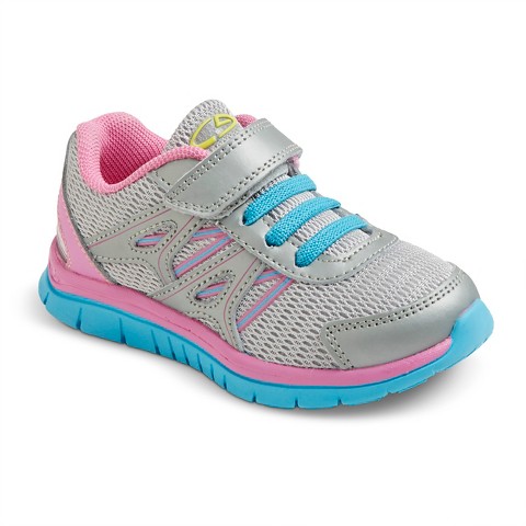 What shoes are best for your child? | Pediatric Physical Therapy